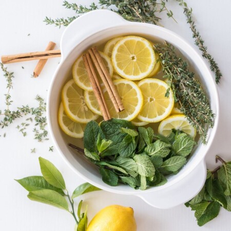 3 Stovetop Potpourri Ideas That Will Make Your Home Smell Like Spring