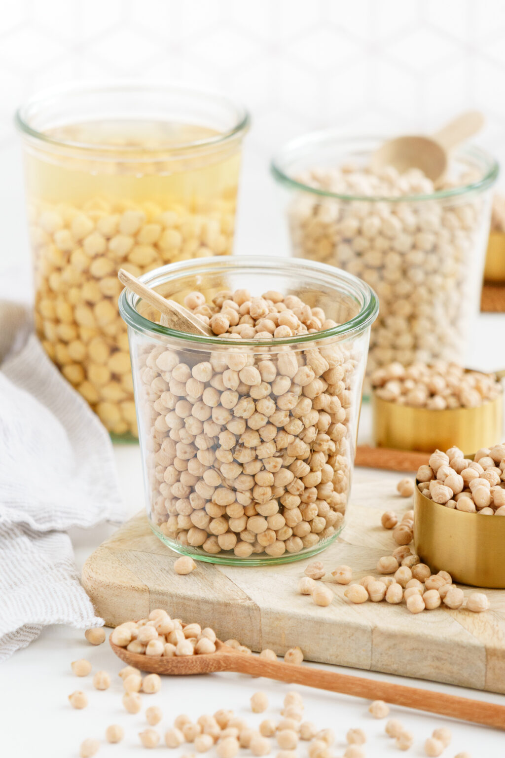 How to Make Chickpea Flour - Gathering Dreams