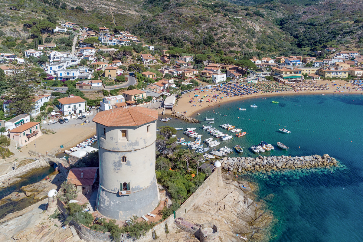 15 Best Italian Islands To Visit To Live La Dolce Vita - Gathering Dreams