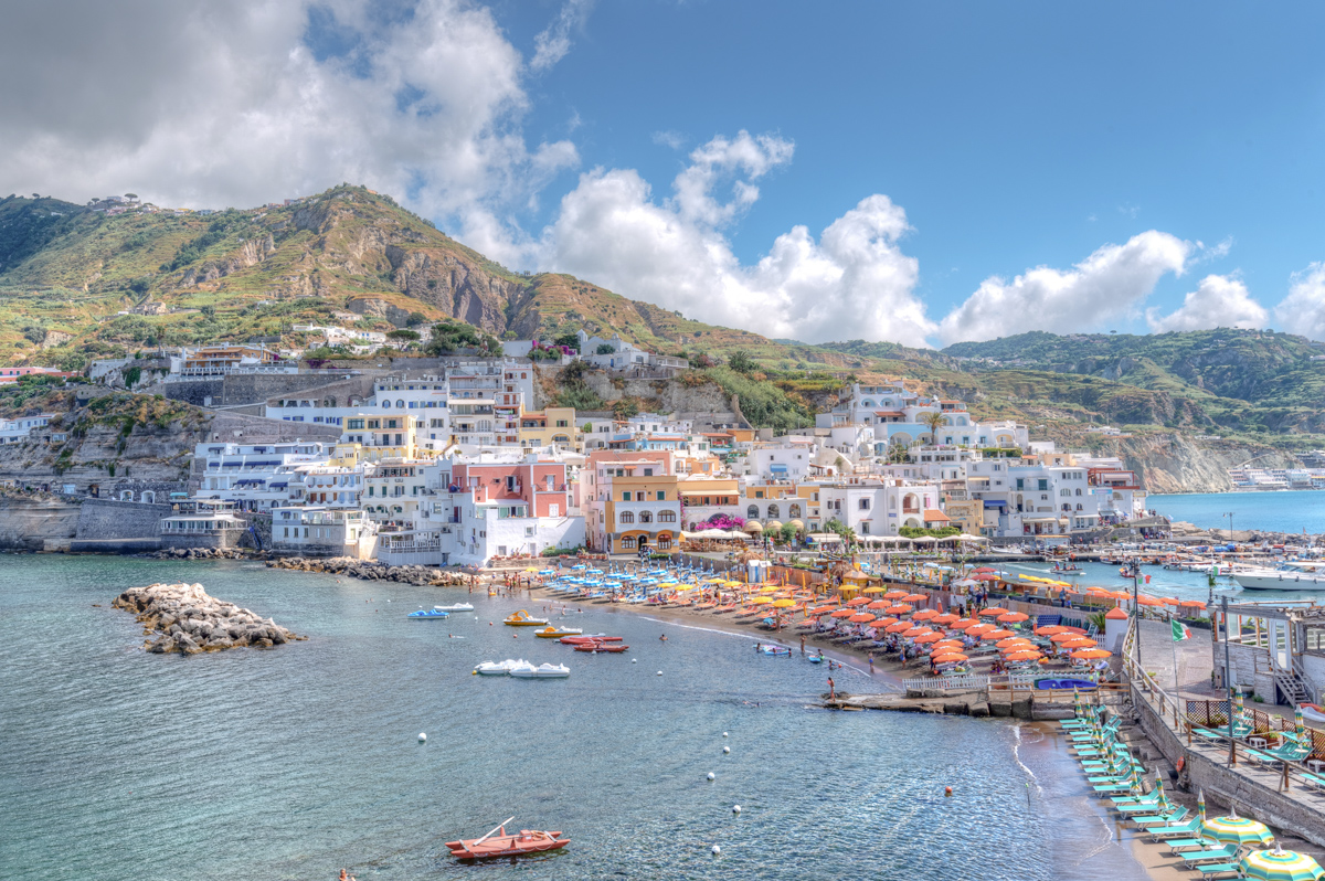 15 Best Italian Islands To Visit To Live La Dolce Vita - Gathering Dreams