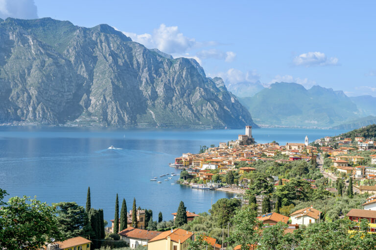 13 Best Italian Lakes You Have To See - Gathering Dreams